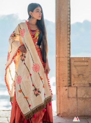 White Khadi Embroidered Dupatta | Latest Kurti Designs